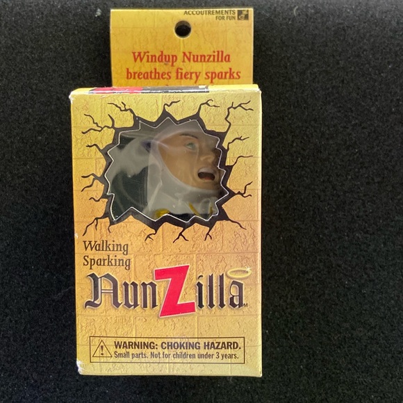 Accoutrements For Fun | Games | Nunzilla Walking Windup Toy Fire ...